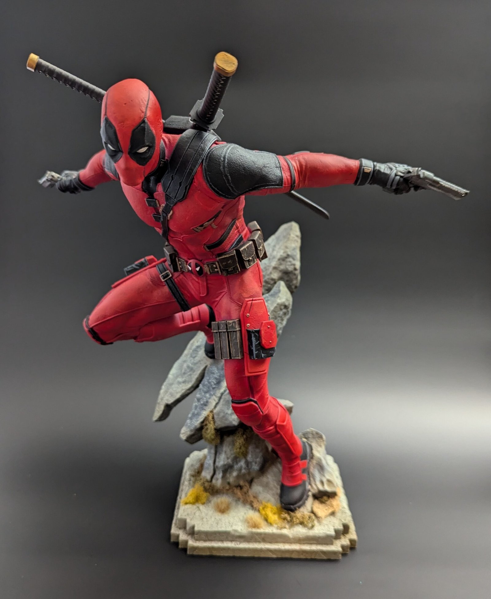 Deadpool Highly Detailed Painted Statue – Omniforged